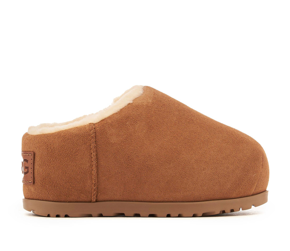 UGG Pumped Slide Chestnut (W)